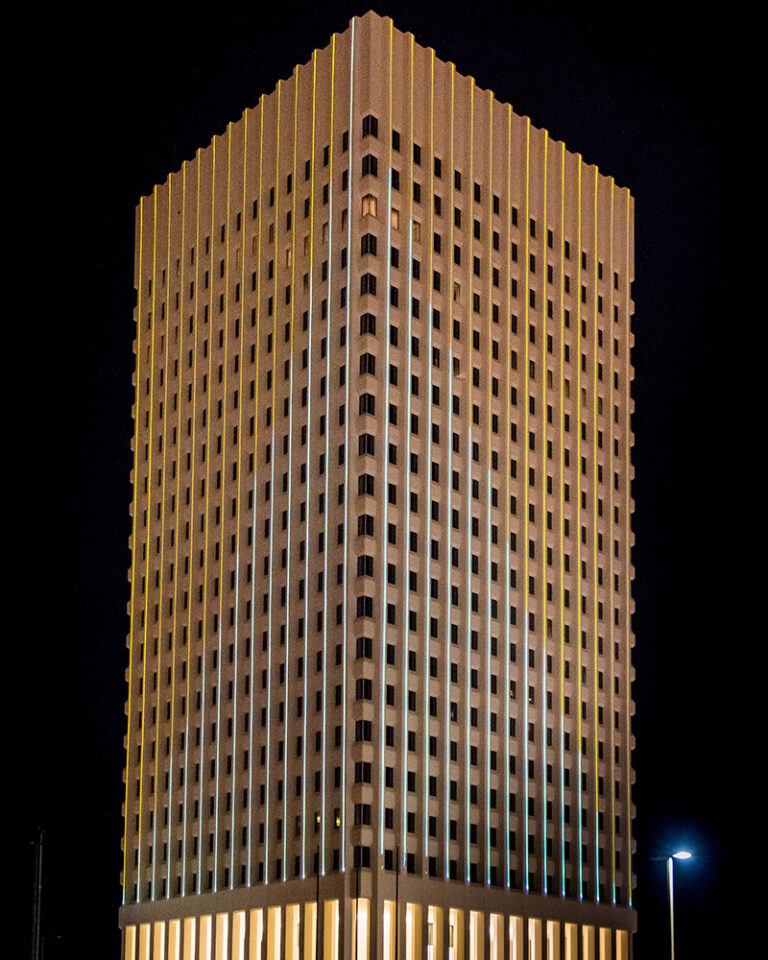 Lighting Up Buildings with Laser Projections | PLSN