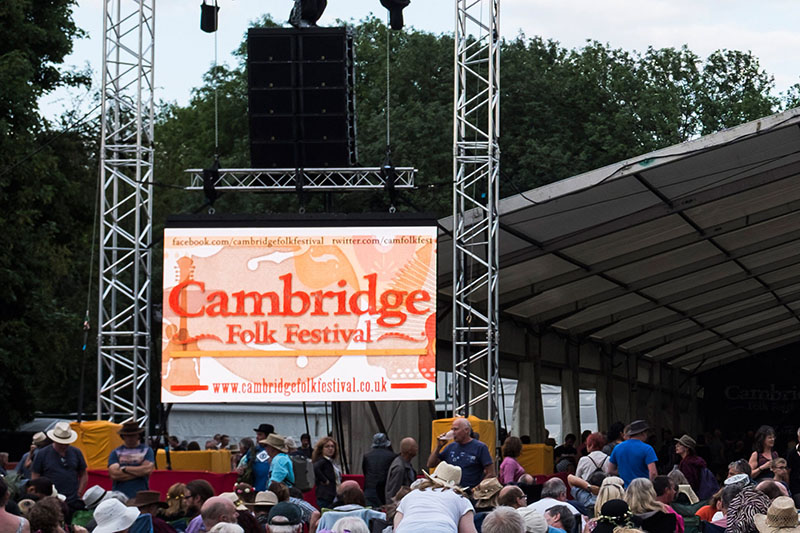 XL Video Screens for the Folk in Cambridge | PLSN