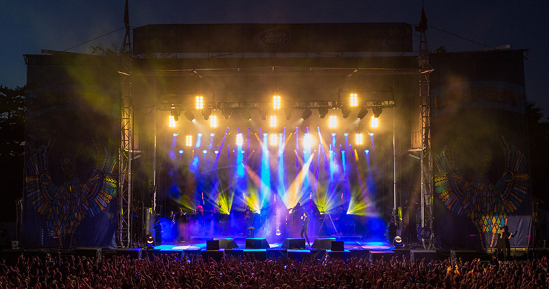Bandit Lights Provides Gear for LouFest in St. Louis | PLSN