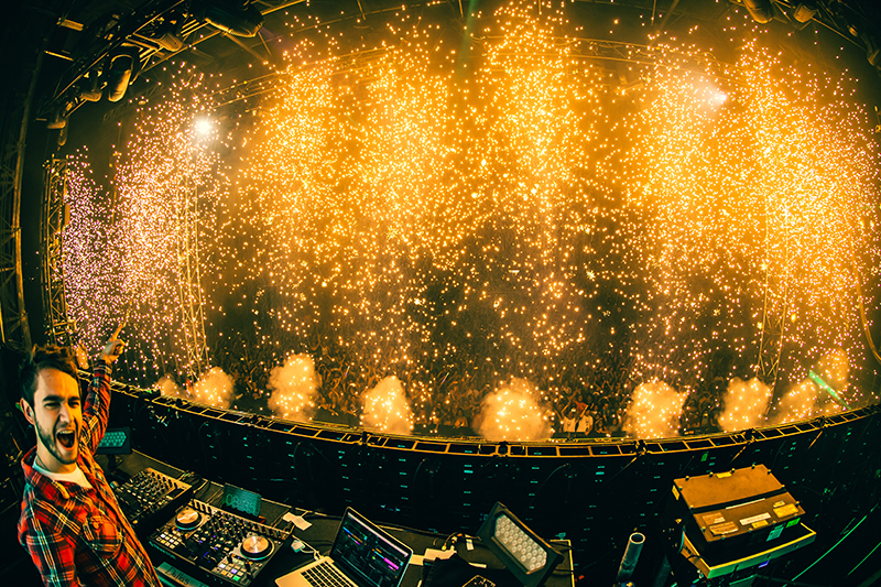 Creative Sparks: Pyrotecnico Hosts PyroFest 2016 | PLSN