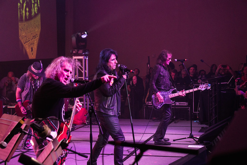 Bandit Brings The Lights To Epic Alice Cooper Reunion Concert | PLSN