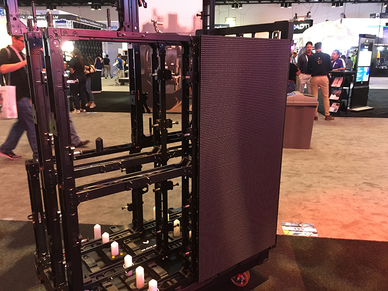 ROE Creative Display CB3 Video Tile | PLSN