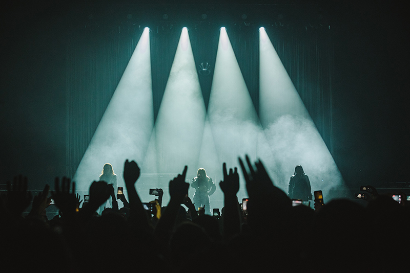 Ayrton Domino Hits the Sweet Spot for Sugababes ‘One Touch’ Tour | PLSN