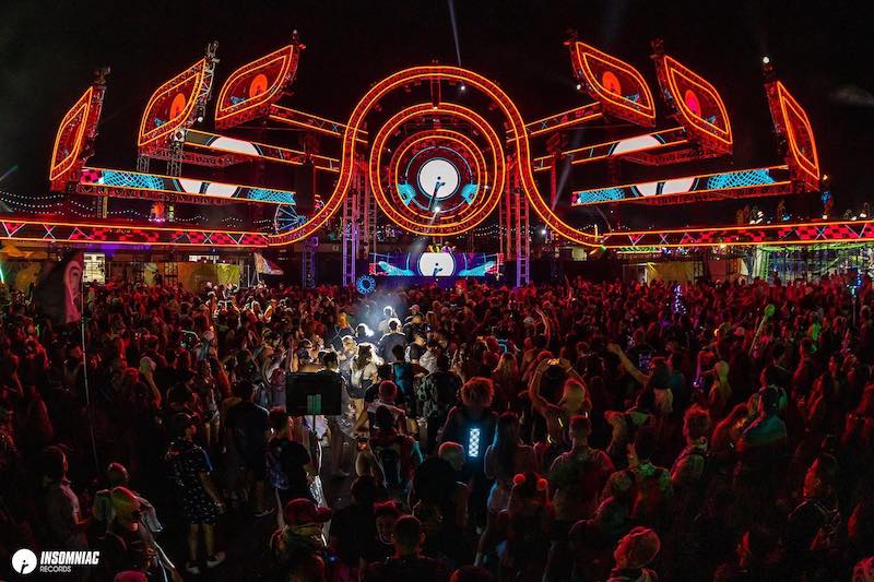 4Wall Provides Over 1,500 Light Fixtures, Rigging, & Video Equipment ...