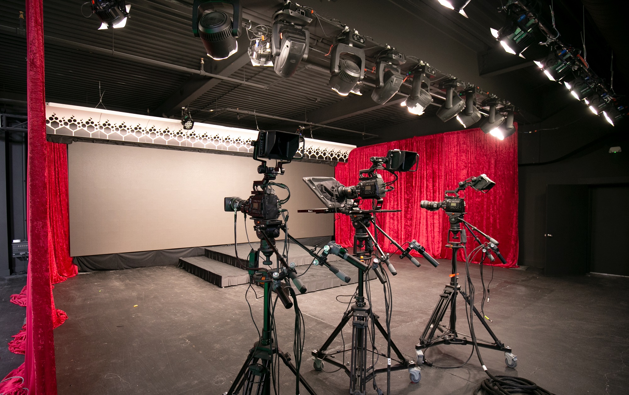 AVL Creative Building 22 virtual event studio gets Elation touch | PLSN