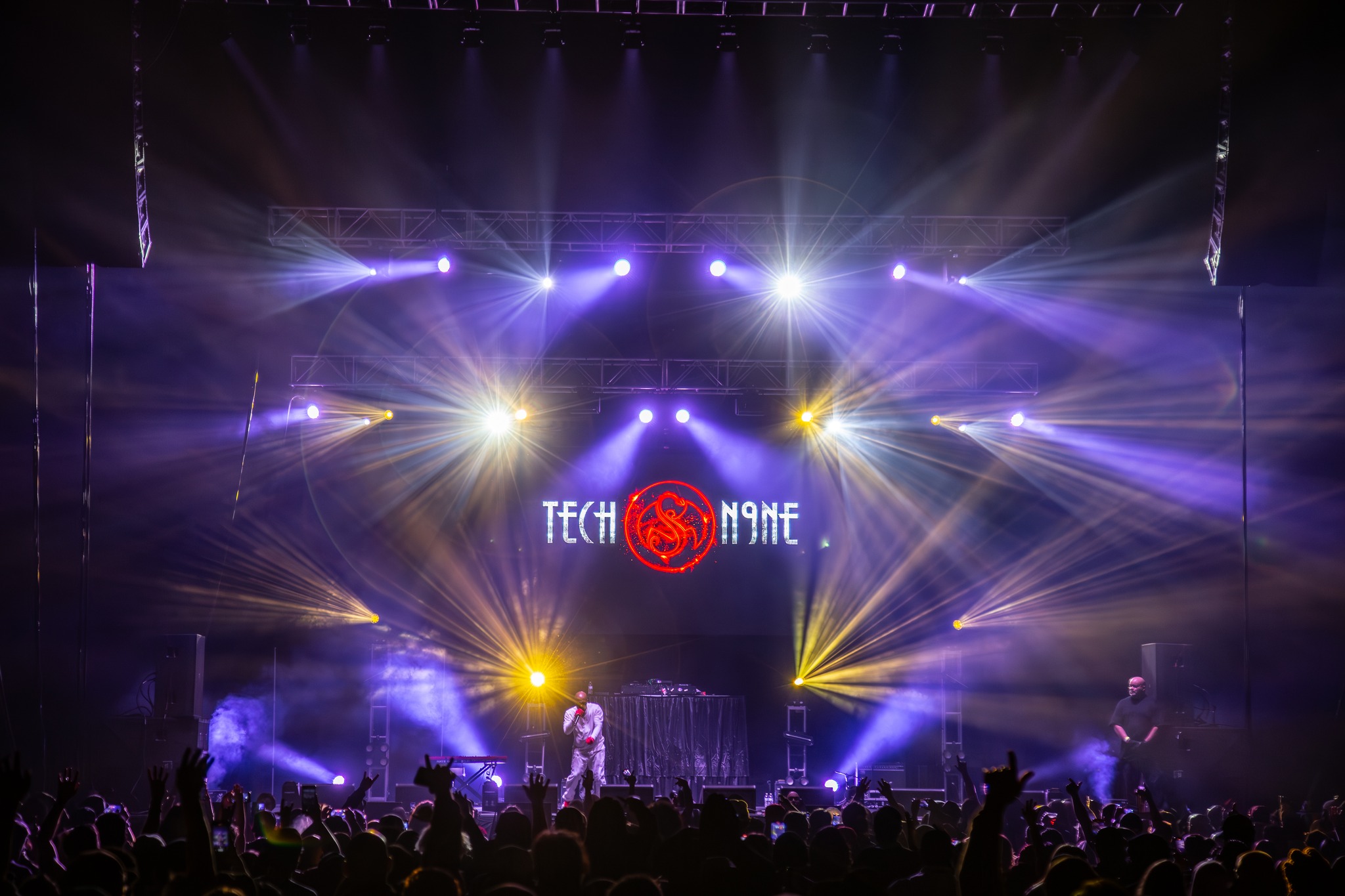 John Garberson and Creative BackStage Pump Up Powerhouse with CHAUVET ...