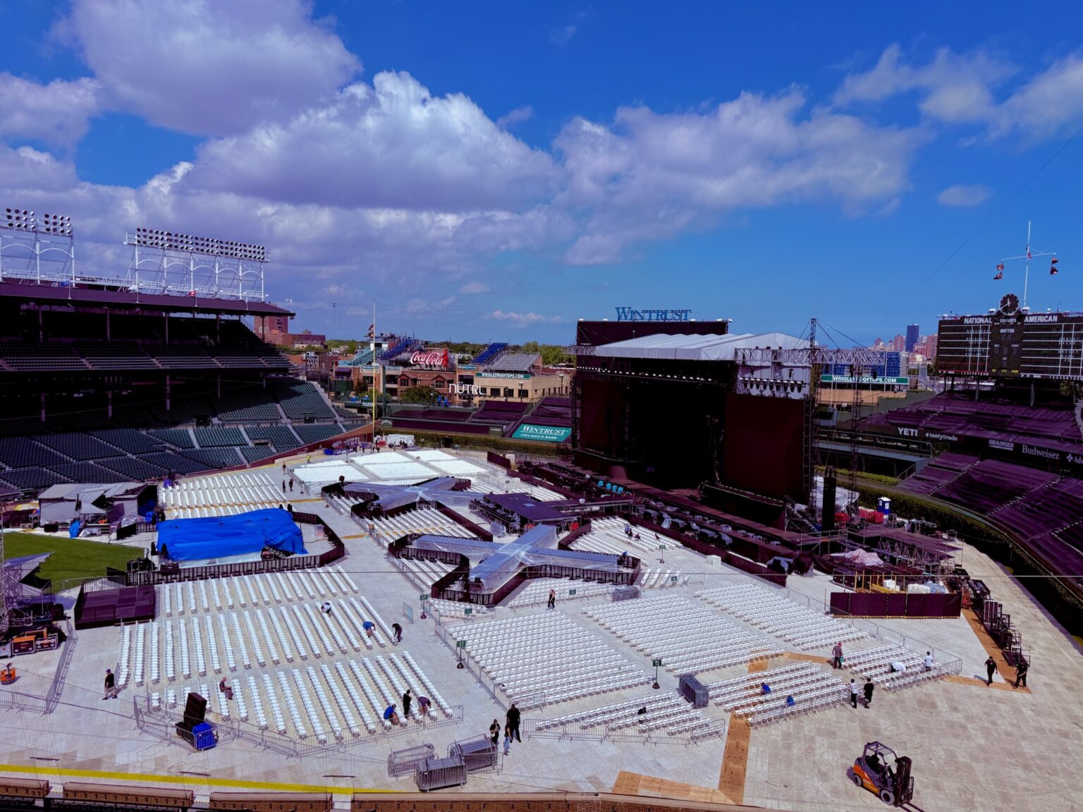 Concert Stuff Group Powers Back-to-Back Concert Runs at Soldier Field ...
