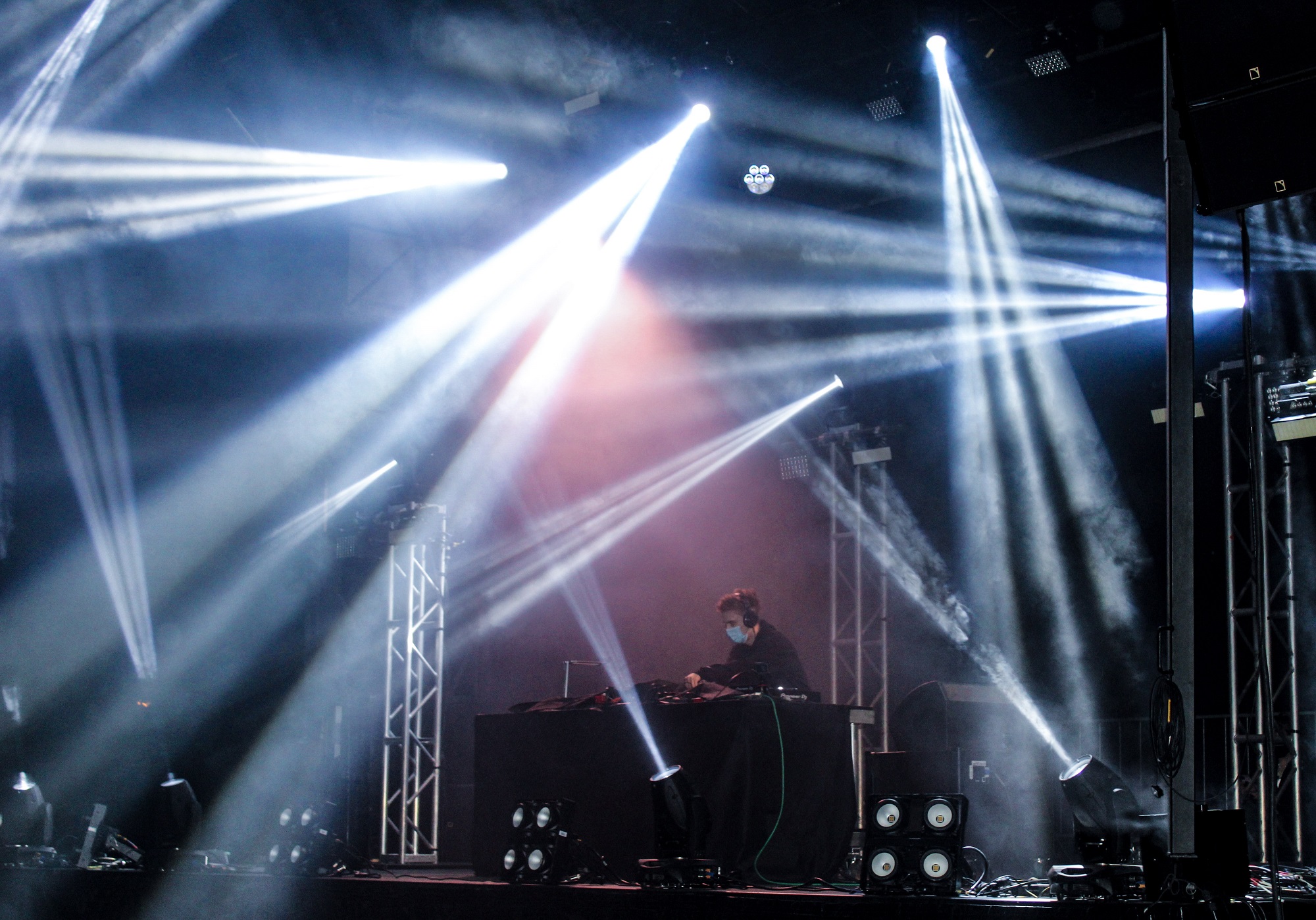 Onstage Systems brings live events back to Dallas area with Capricorn Drive-In and Elation gear ...