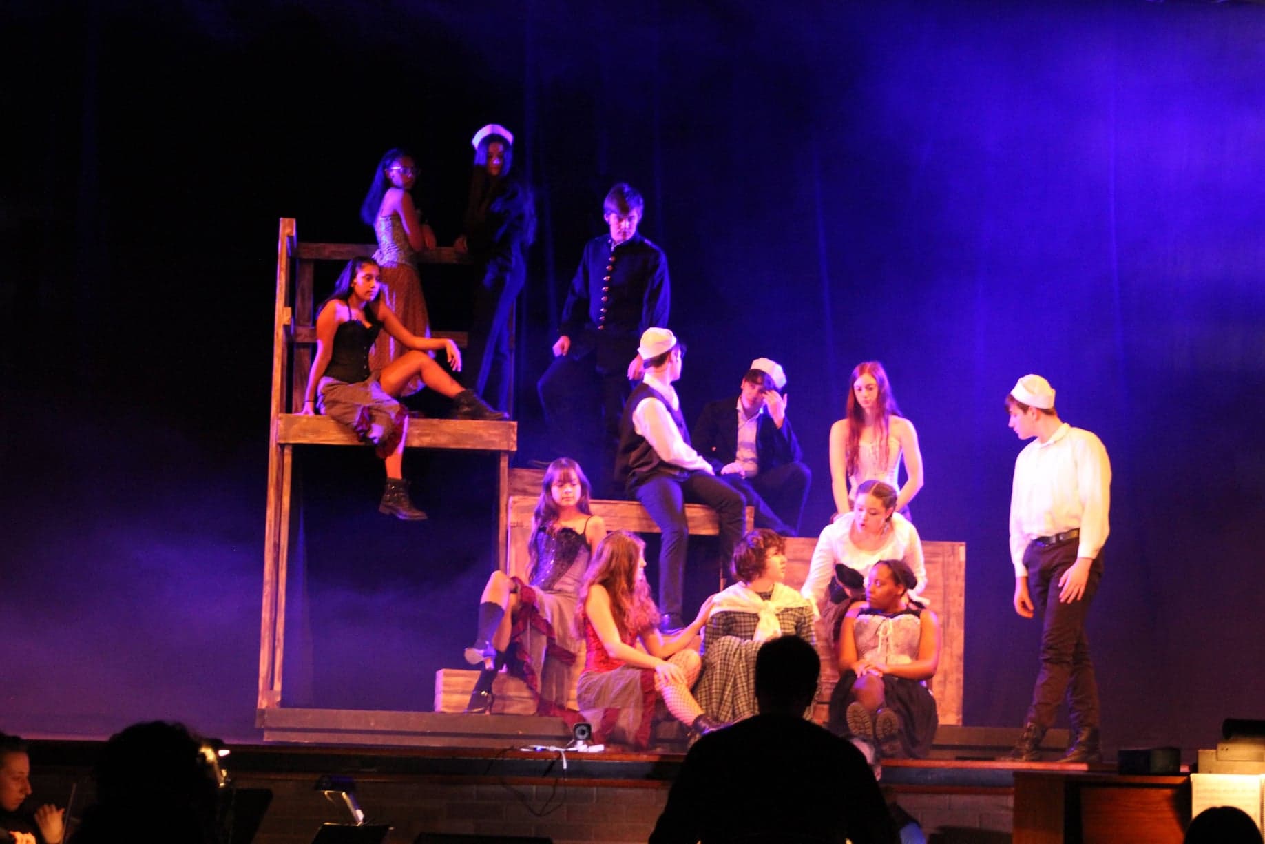 LD Christopher Robin Reflects Mood of Les Misérables | PLSN