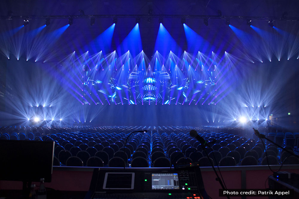 Analog Way’s Aquilon C Drives Visuals for ERGO’s 2020 Corporate Kick ...