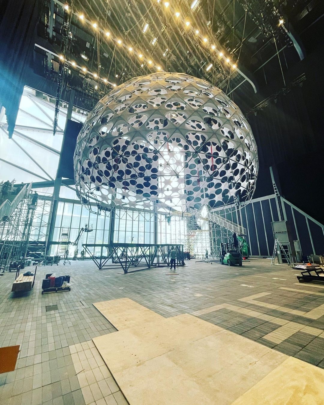 BNW Rigging and Eilon Engineering’s Ron StageMaster Load Cells Ensure ...