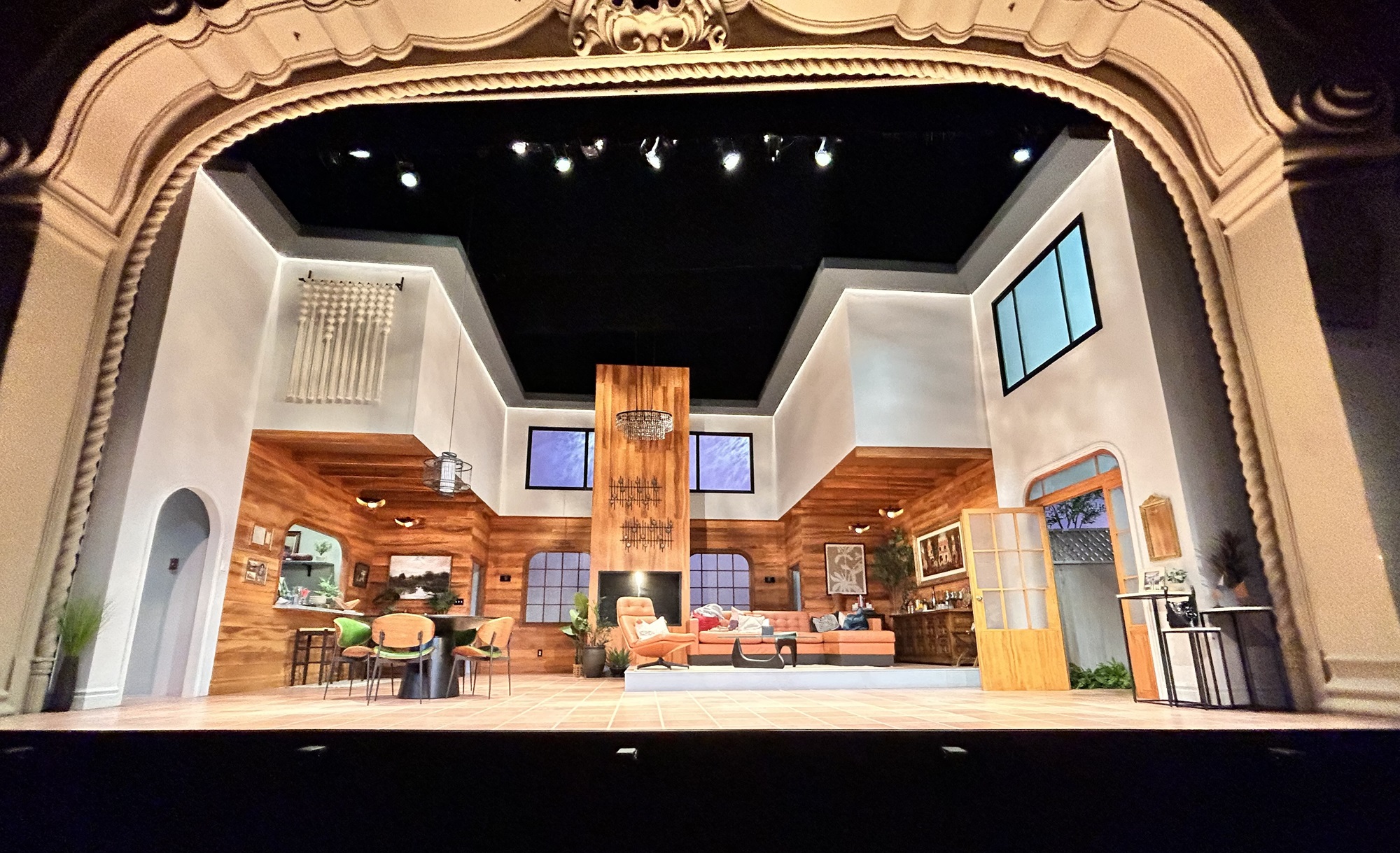 Jaymi Lee Smith Lights ‘One of the Good Ones’ at Pasadena Playhouse ...