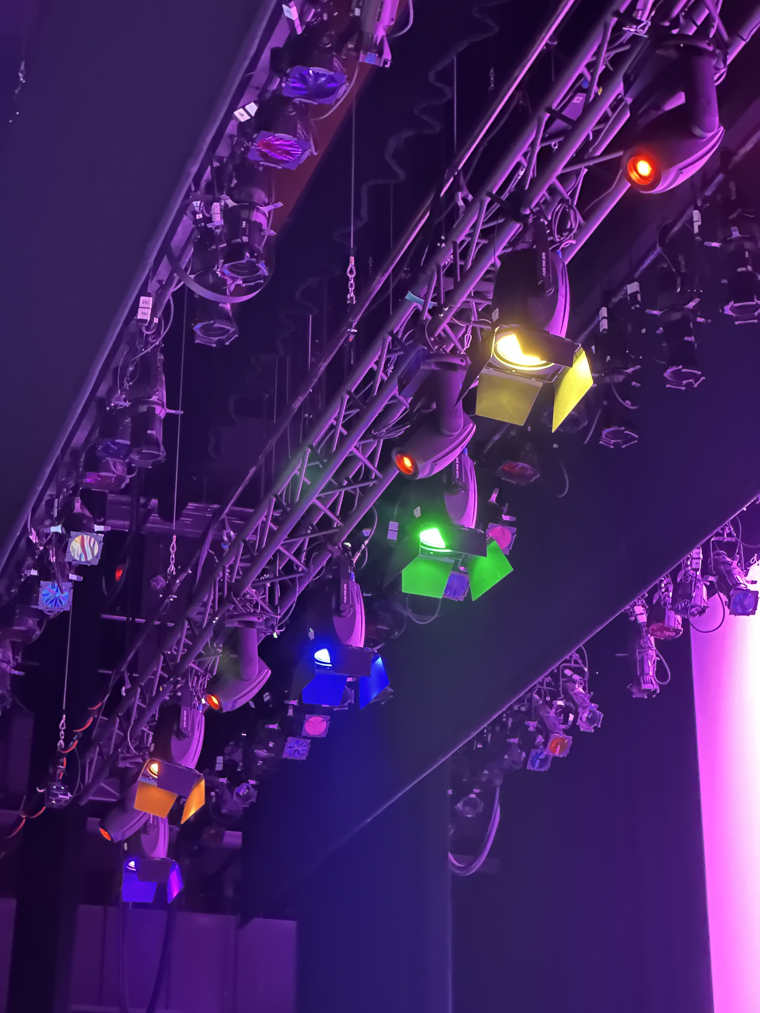 Elation FUZE Lighting Enhancement for Florida’s Venice Performing Arts ...