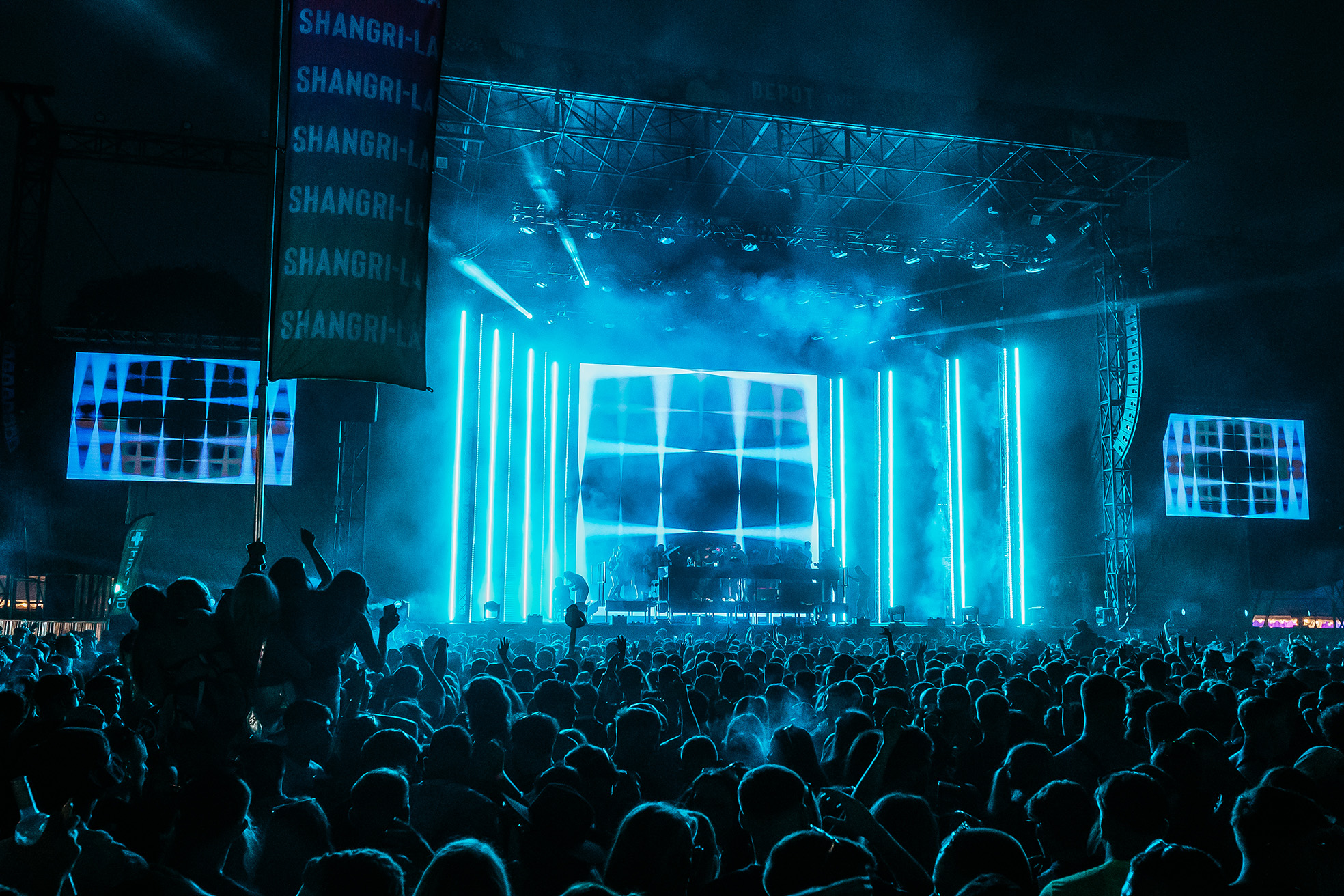 GLP JDC Lines Bring Fisher’s Cardiff Castle EDM Extravaganza to Life – PLSN