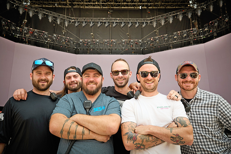 Lighting Luke Combs | PLSN