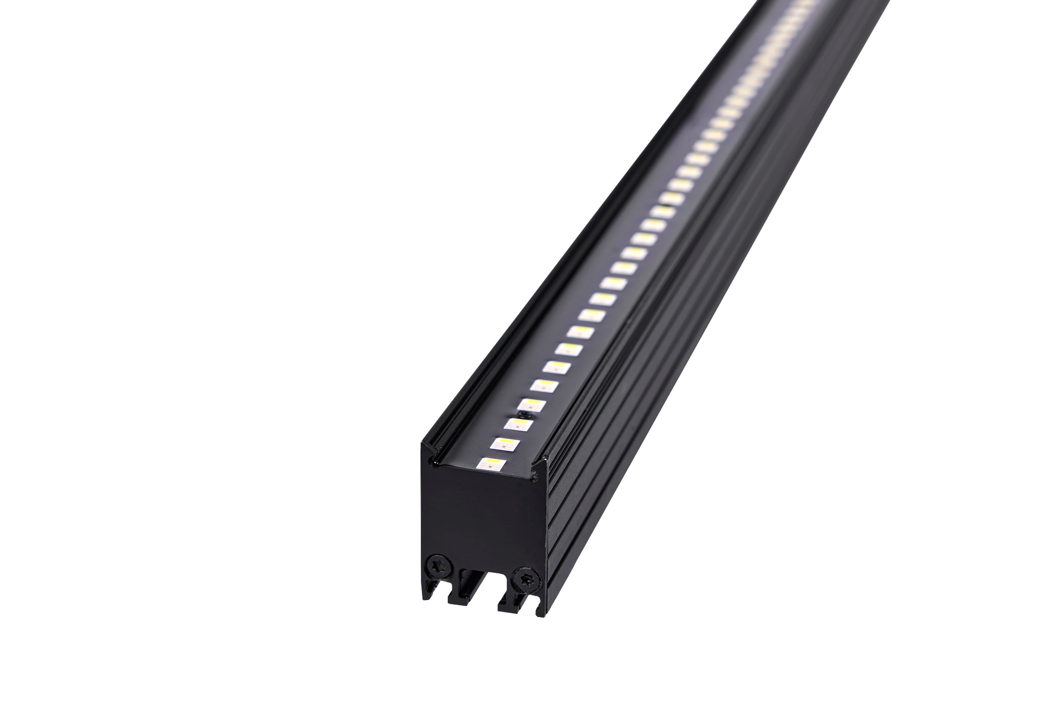 Martin Professional Introduces VDO Sceptron XB High-Output Pixel-Batten ...