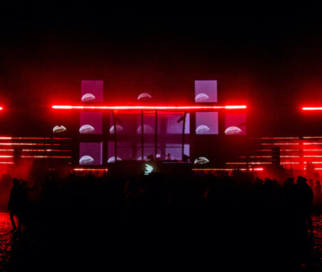 Sam Tozer Uses 360 GLP JDC Line 1000 Fixtures in the Saudi Desert – PLSN