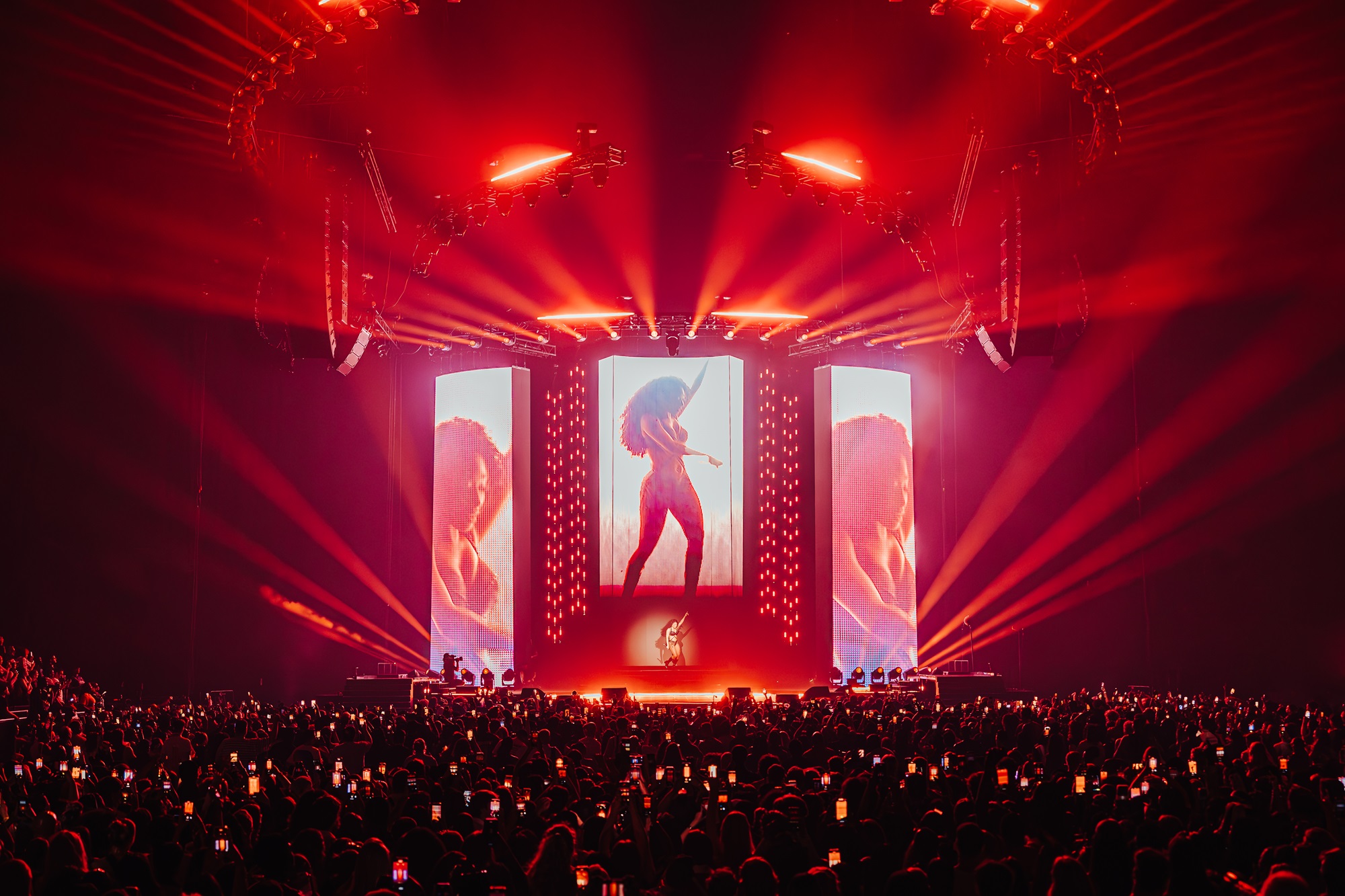 Elation ARTISTE MONET Lights Up Megan Thee Stallion’s 'Hot Girl Summer ...