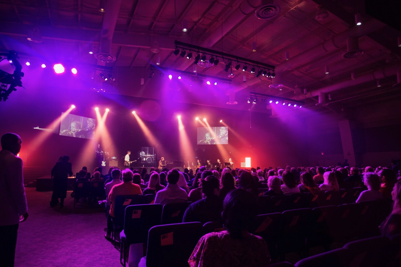Dynamic Lighting Matches High-energy Worship at New Destiny Christian ...