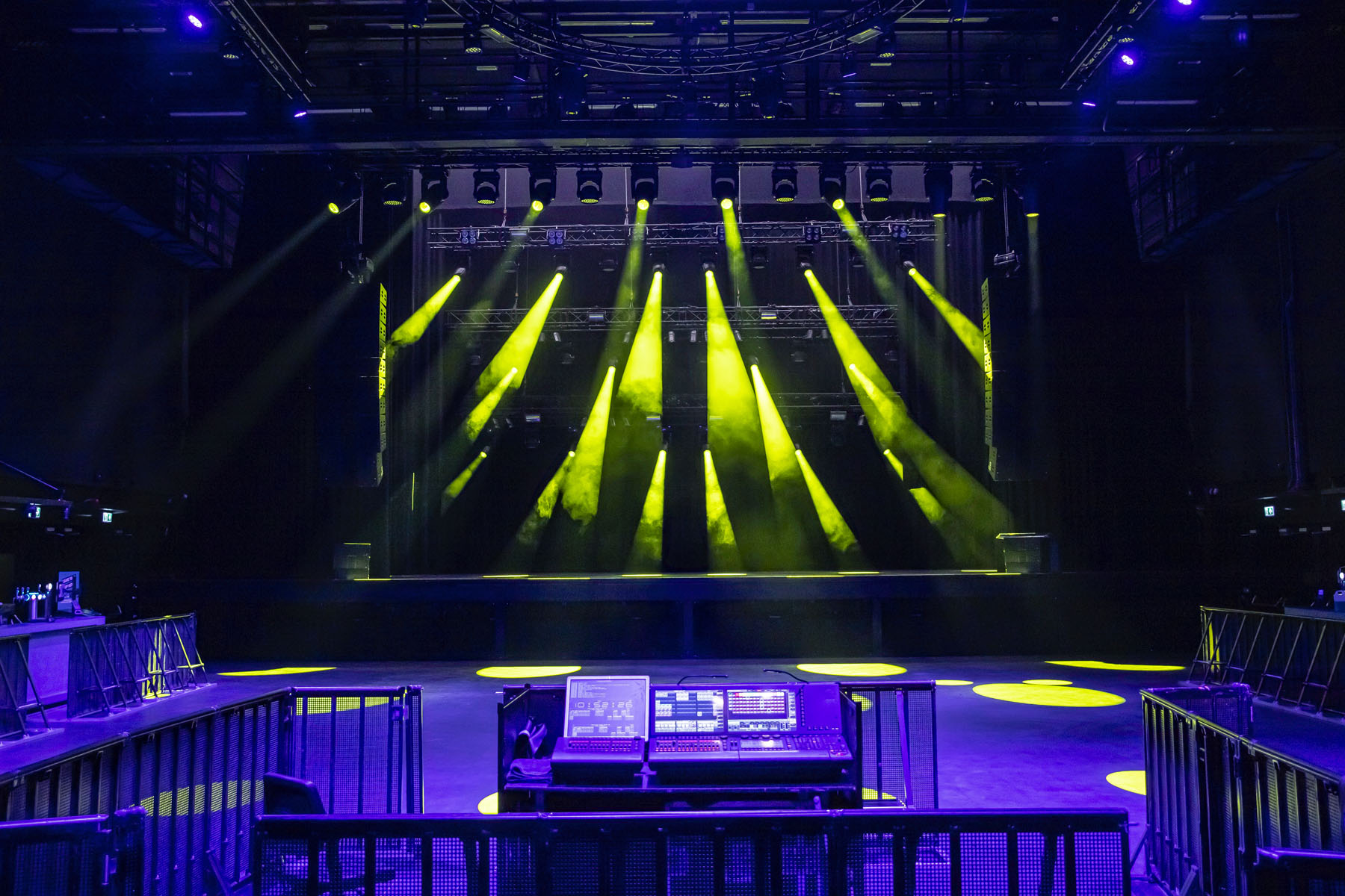 Robe Pops Up at 013 Poppodium | PLSN