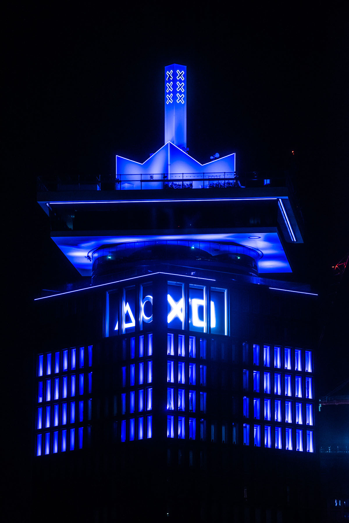 Robe Lights ADAM Tower for PS5 Launch Event | PLSN