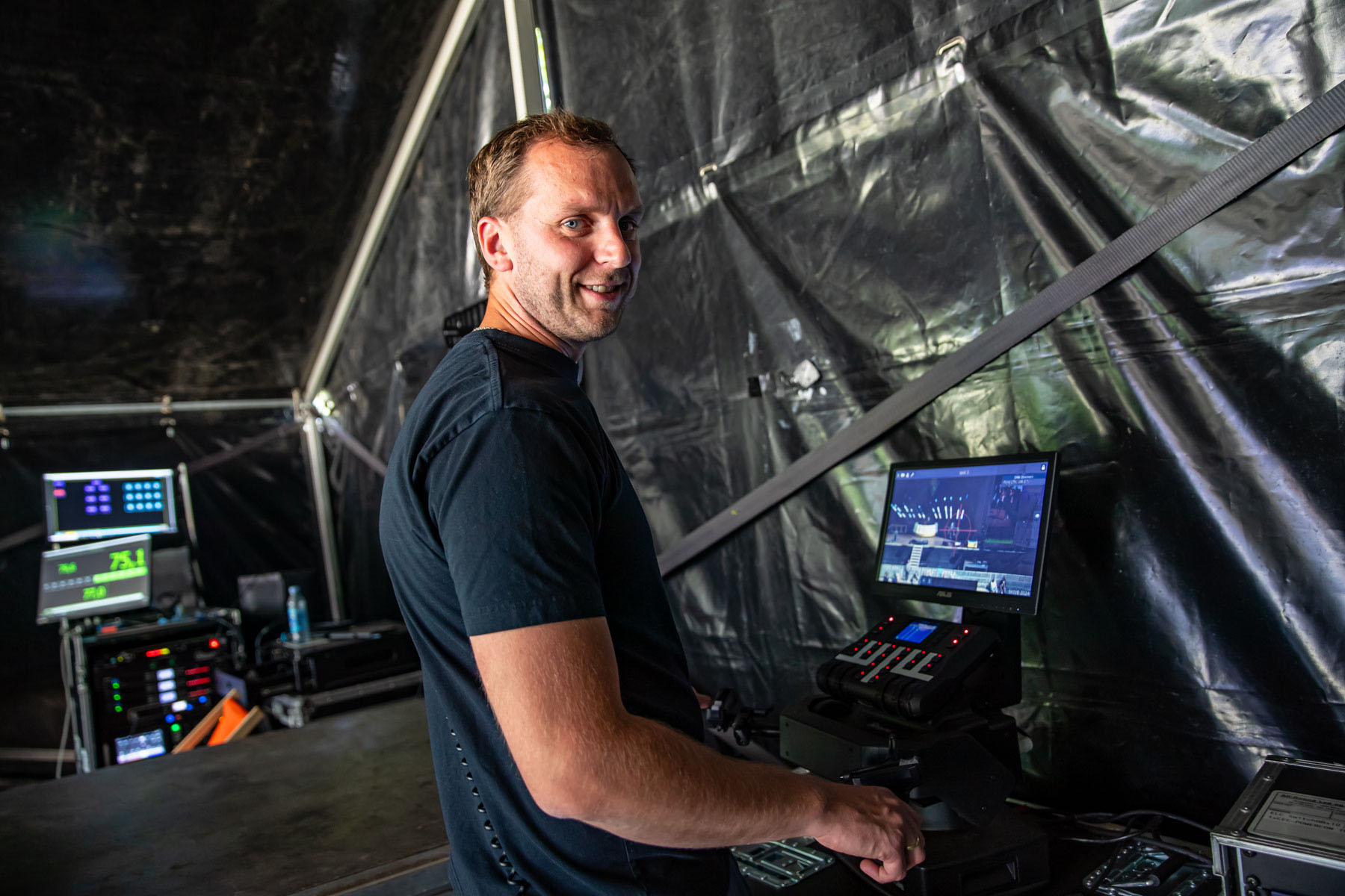 Allround Robe Festival Solution | PLSN