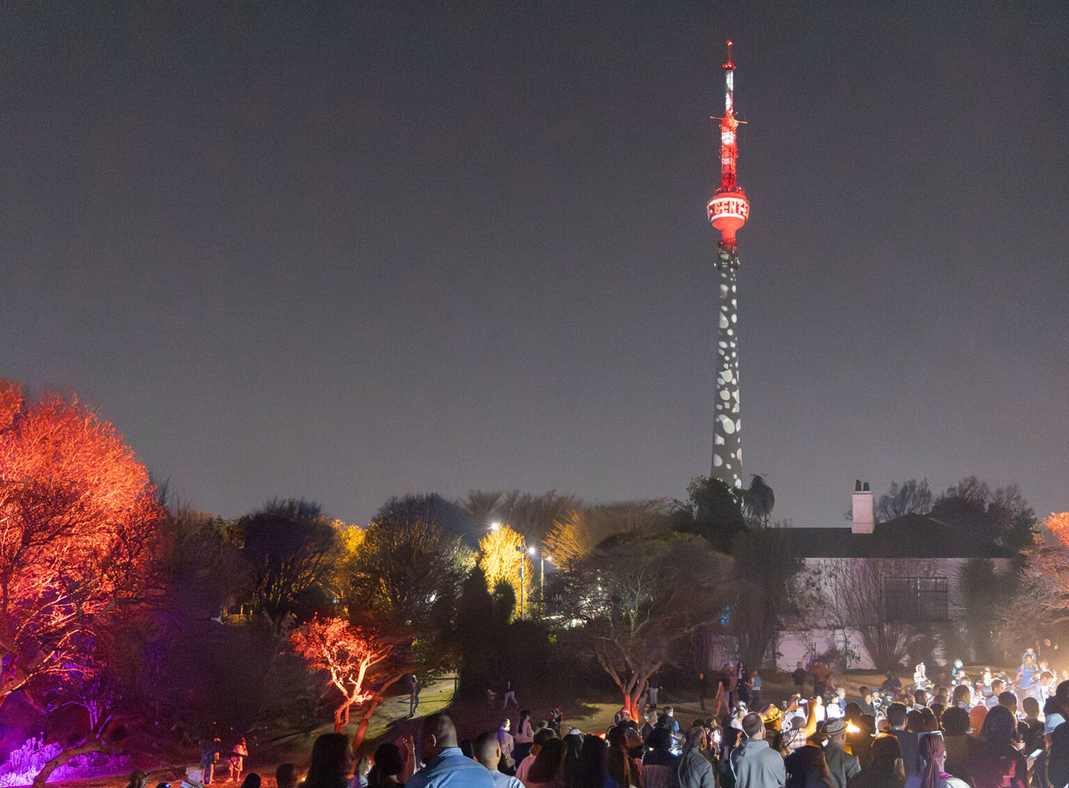 Robe Lights up Sentech Tower for Brixton Light Festival | PLSN