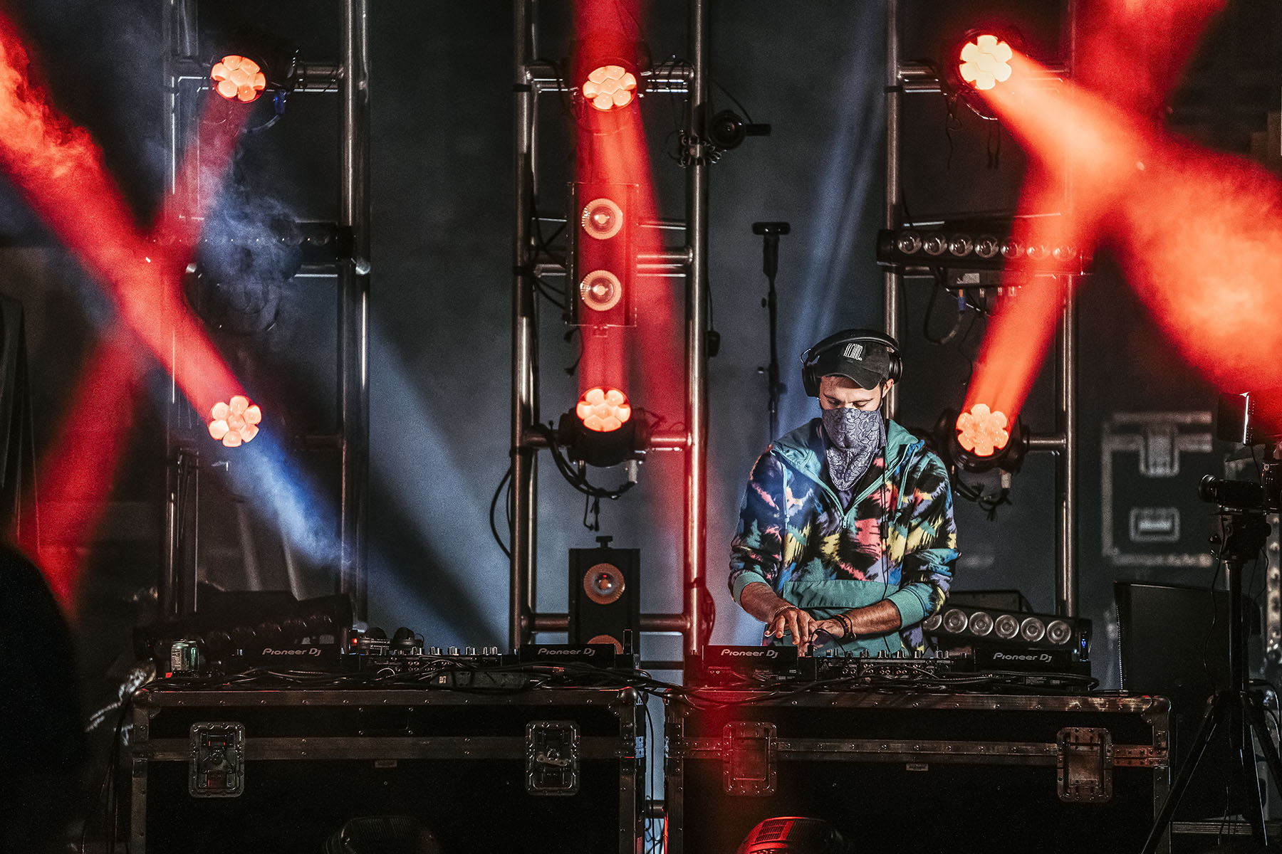 Covert Bat Drive Thru Rave | PLSN