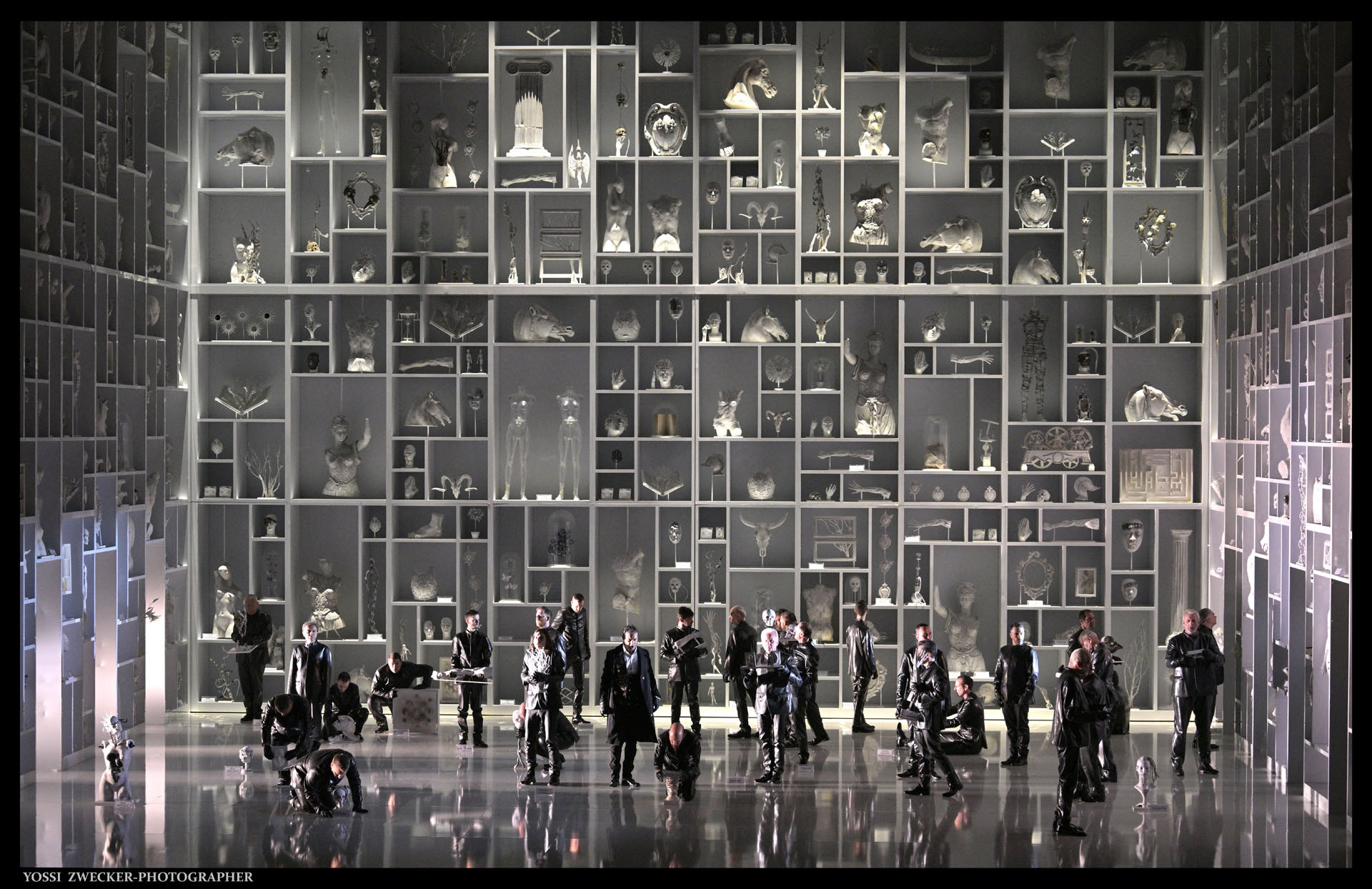 Israeli Opera Invests in Robe | PLSN