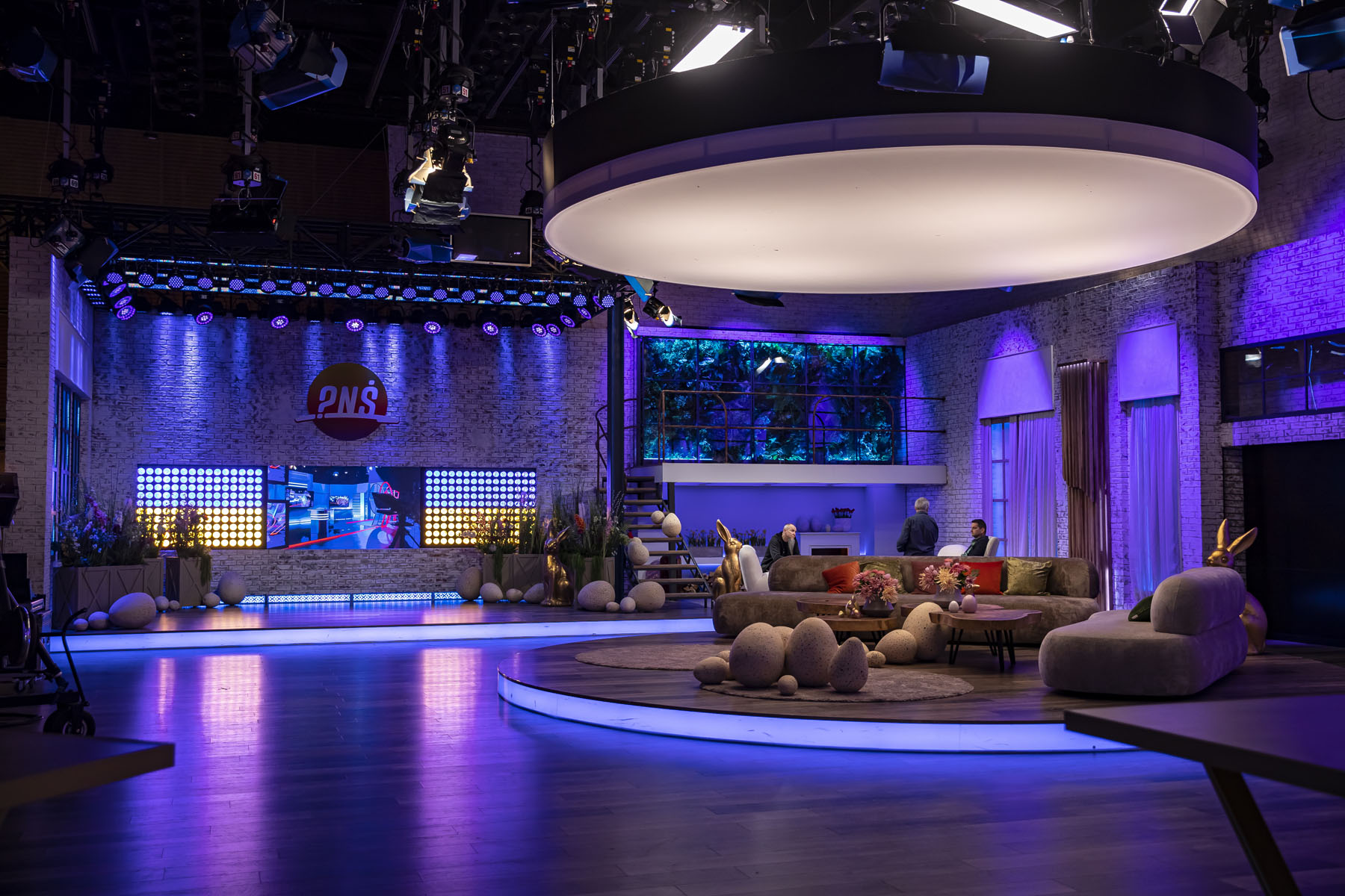 TVP – Polish National TV Keeps Rolling with Robe | PLSN