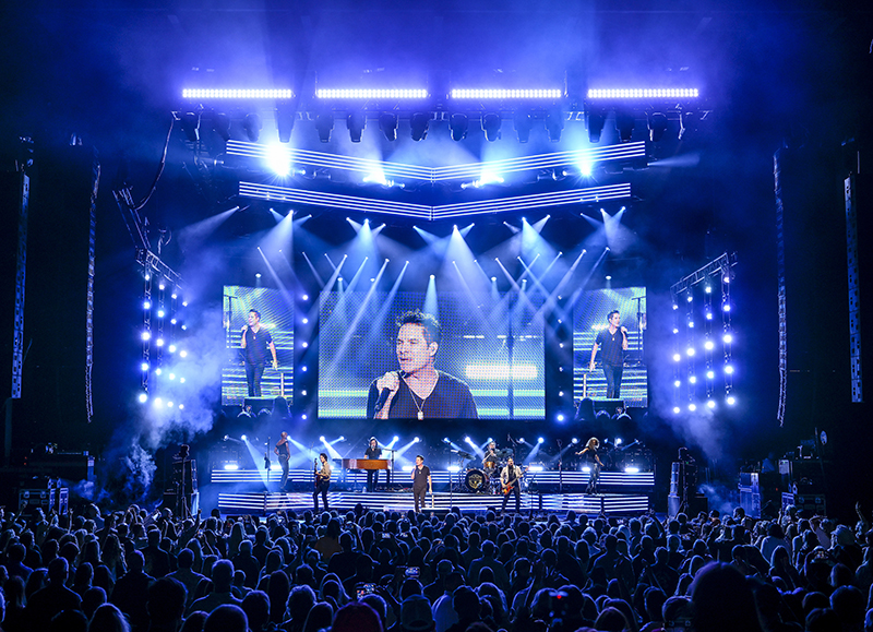 Train 'AM Gold' Tour | PLSN