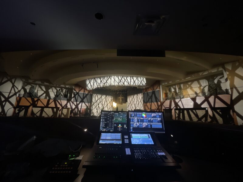 Vari-Lite VL1600 Profile Adds Textures and Effects at Northwest Bible ...