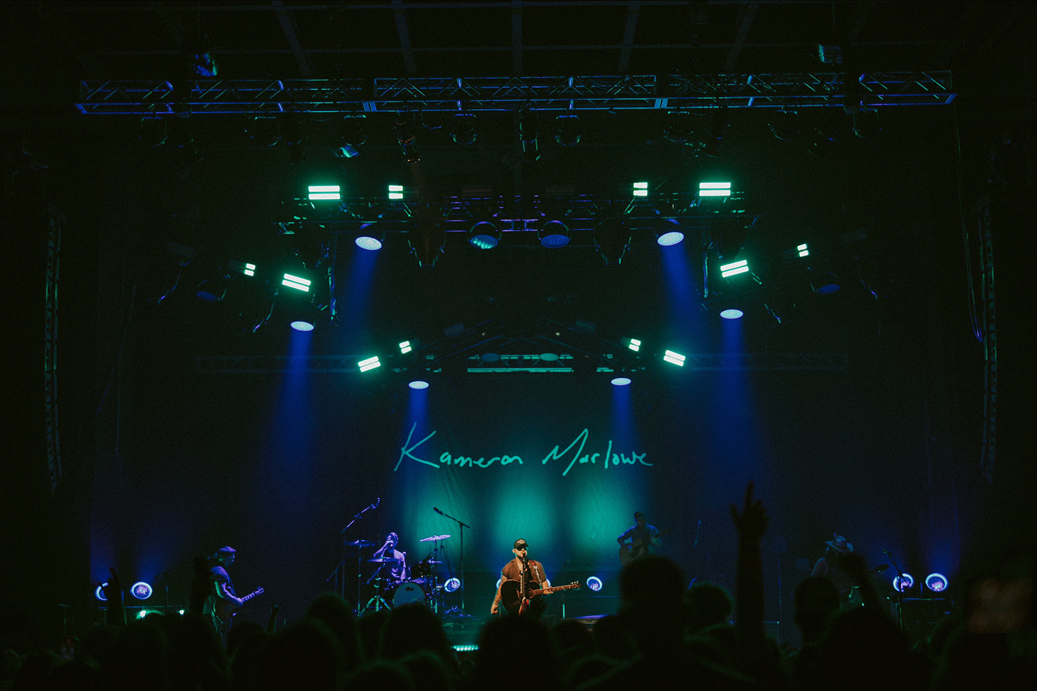 Matt King and CHAUVET Professional Flow with Kameron Marlowe’s Rich ...